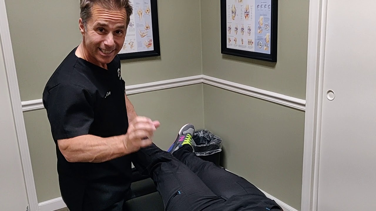 Snapping hip syndrome -2 (lateral hip snapping) - YouTube