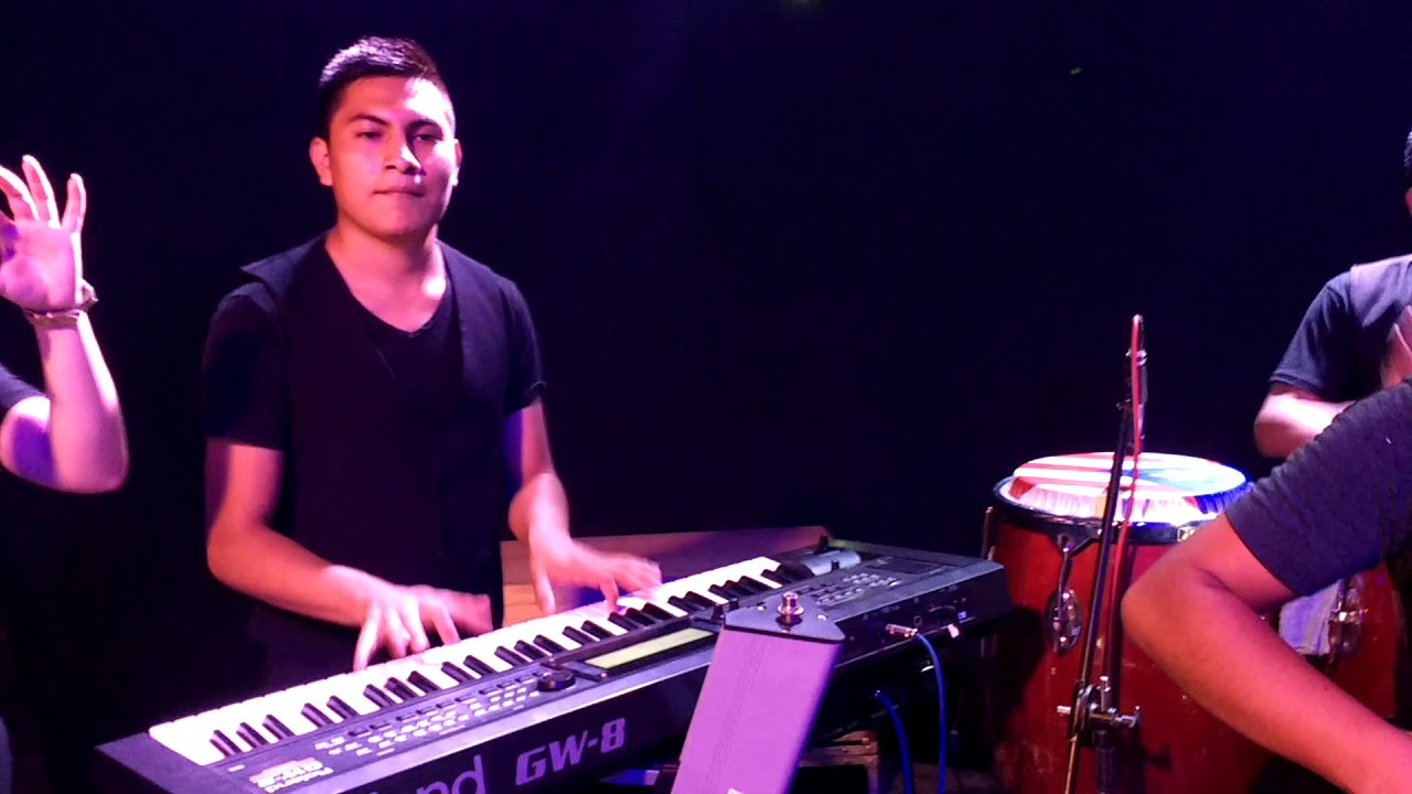 TORMENTA BAND INTRO IZABAL - YouTube