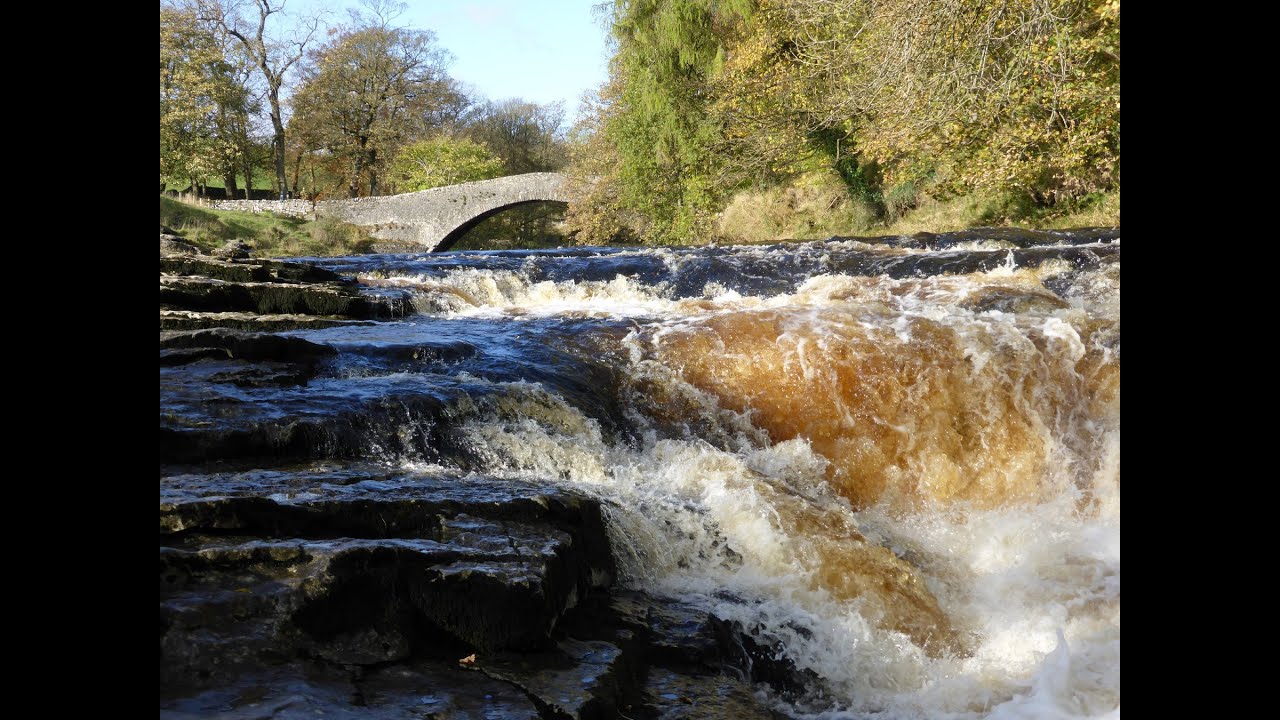 Stainforth Force Salmon, October 2014. HD video. - YouTube