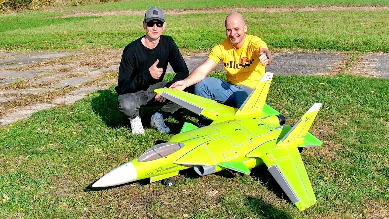 WOW !!! SU-X FASCINATING RC VECTOR THRUST CONTROL LOW SPEED LIGHTWEIGHT ...