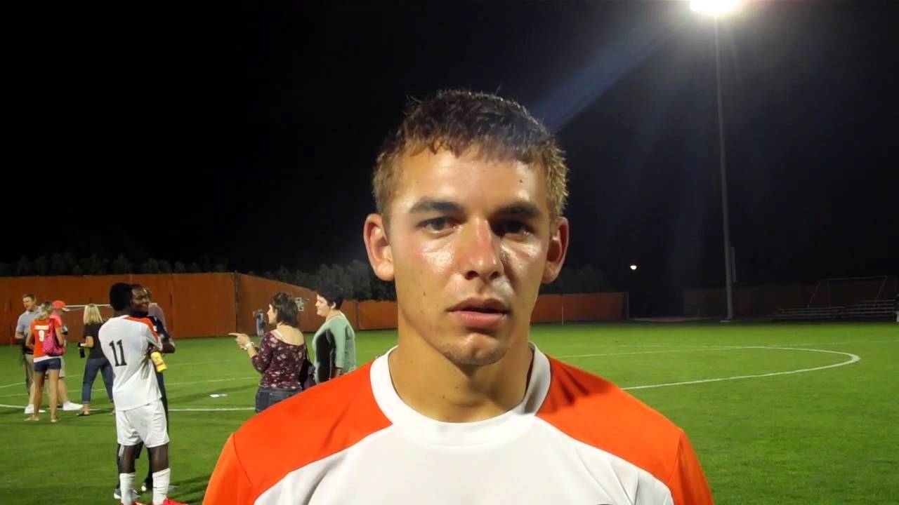 Matt Griesinger Post-Match Interview (Aug. 30, 2013) - YouTube