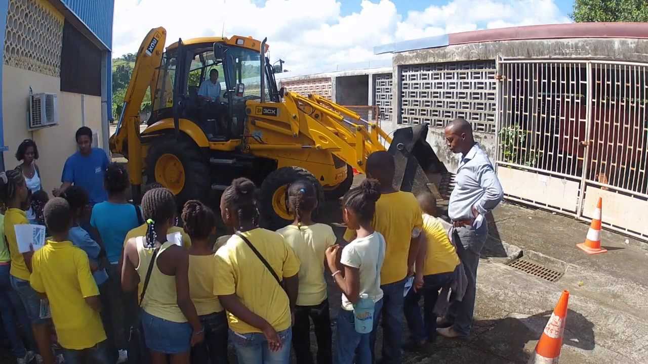 Fête de la science 2013 lycée Joseph PERNOCK (Martinique) - YouTube