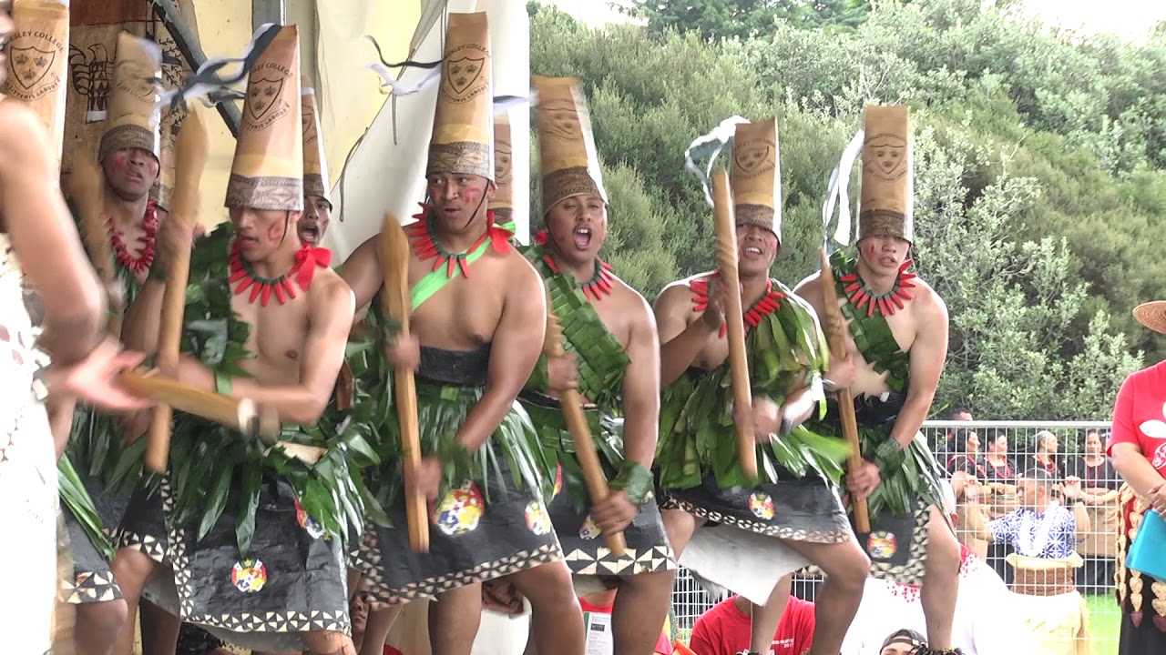 Wesley College War Dance ASB Polyfest 2017 Tongan Stage - YouTube