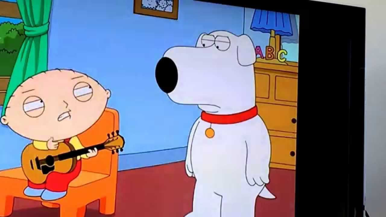 Funny Stewie song. Brian comes in and changes the tempo. - YouTube