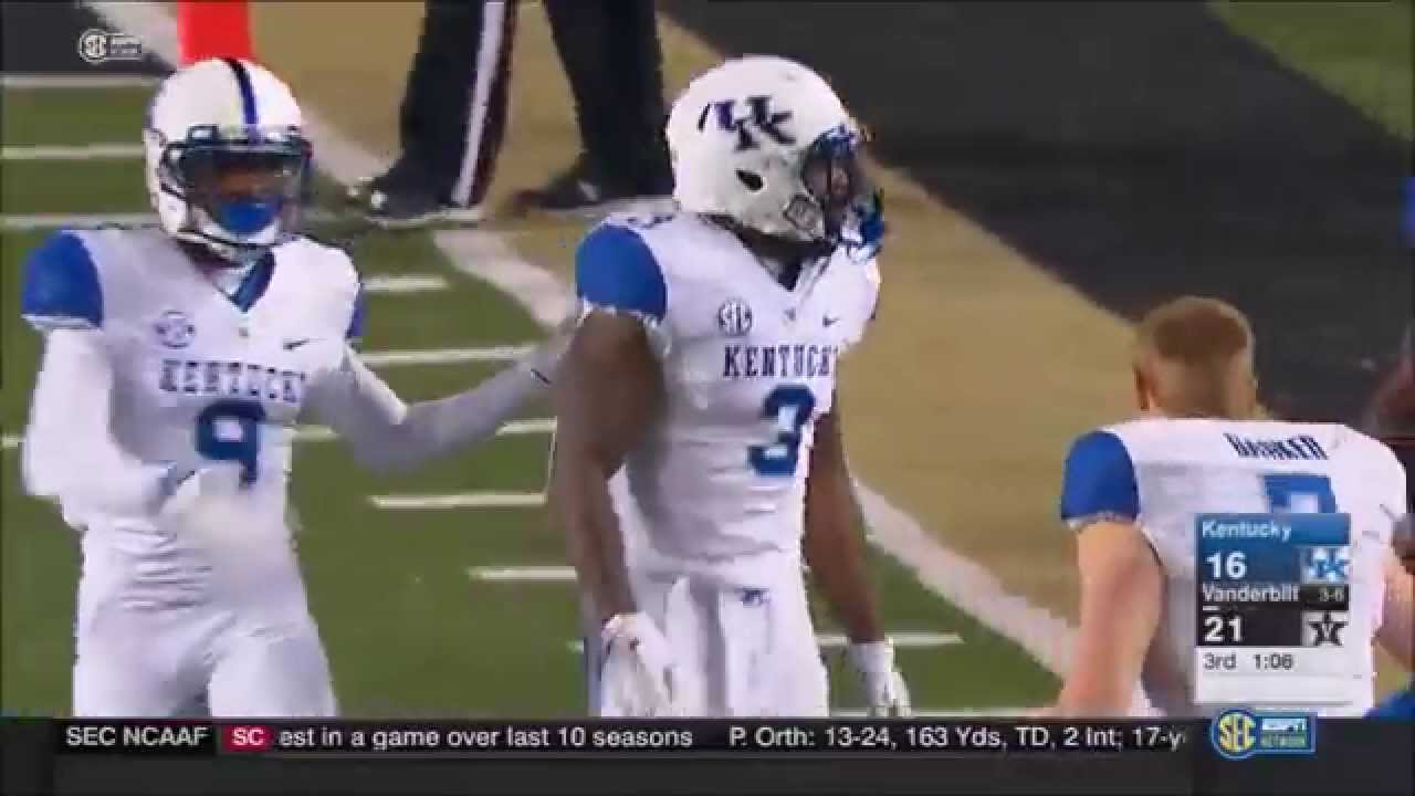Jojo Kemp Runs for a Wildcat Touchdown - YouTube