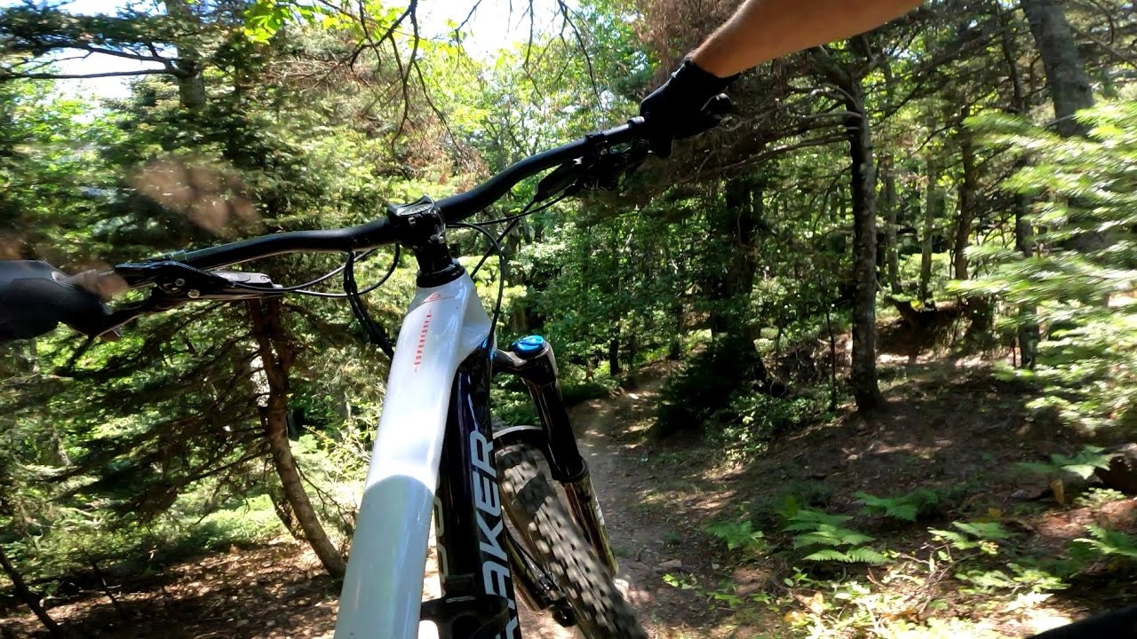 First hits with the new MONDRAKER SUPERFOXY feels amazing on Dirfi's ...