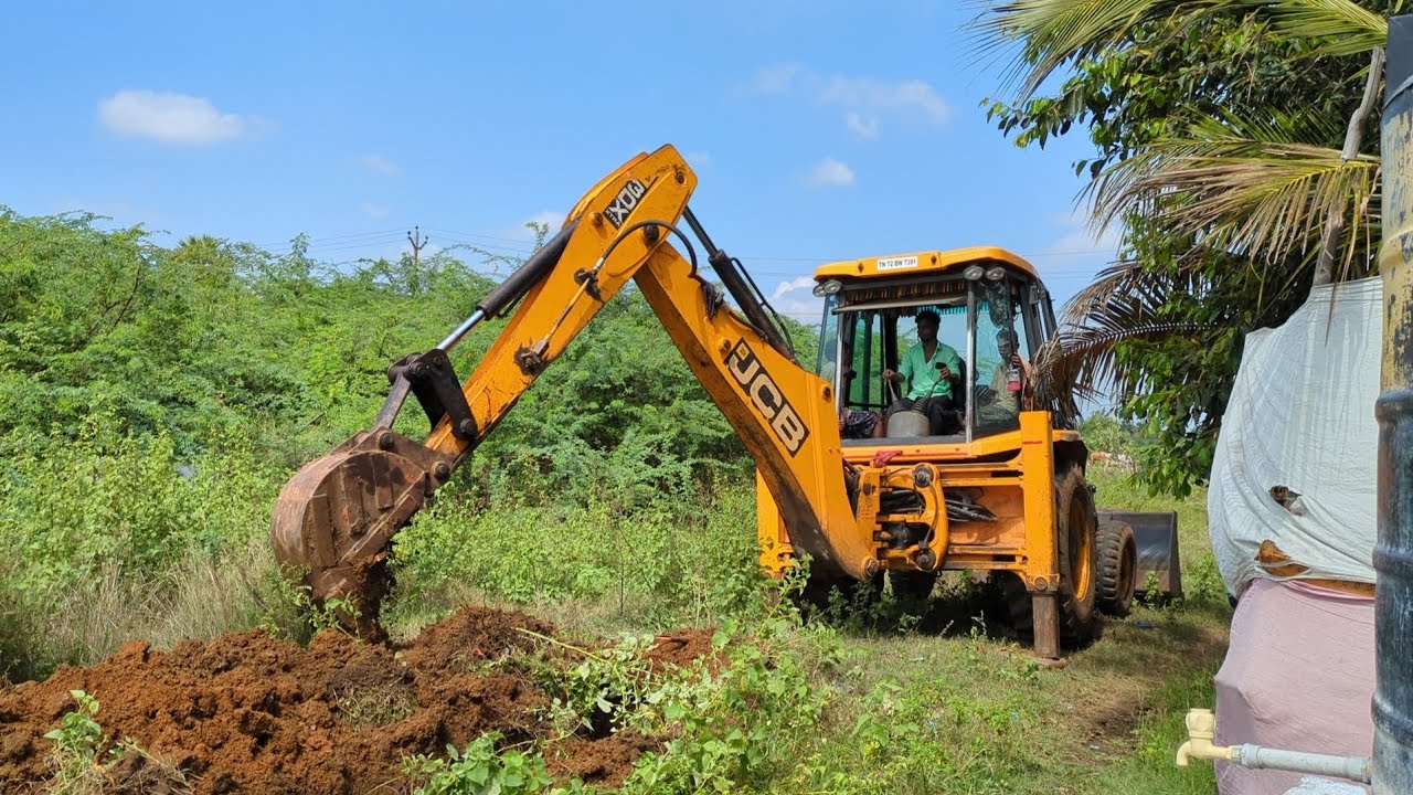 JCB 3DX BACKHOE digging a village pipe line #jcb #3dx #backhoe #work # ...