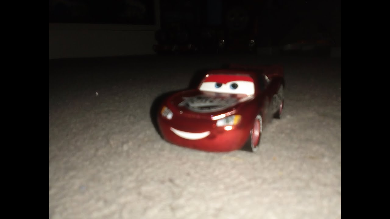 Disney Pixar Cars Diecast Reviews- Racing Red McQueen - YouTube