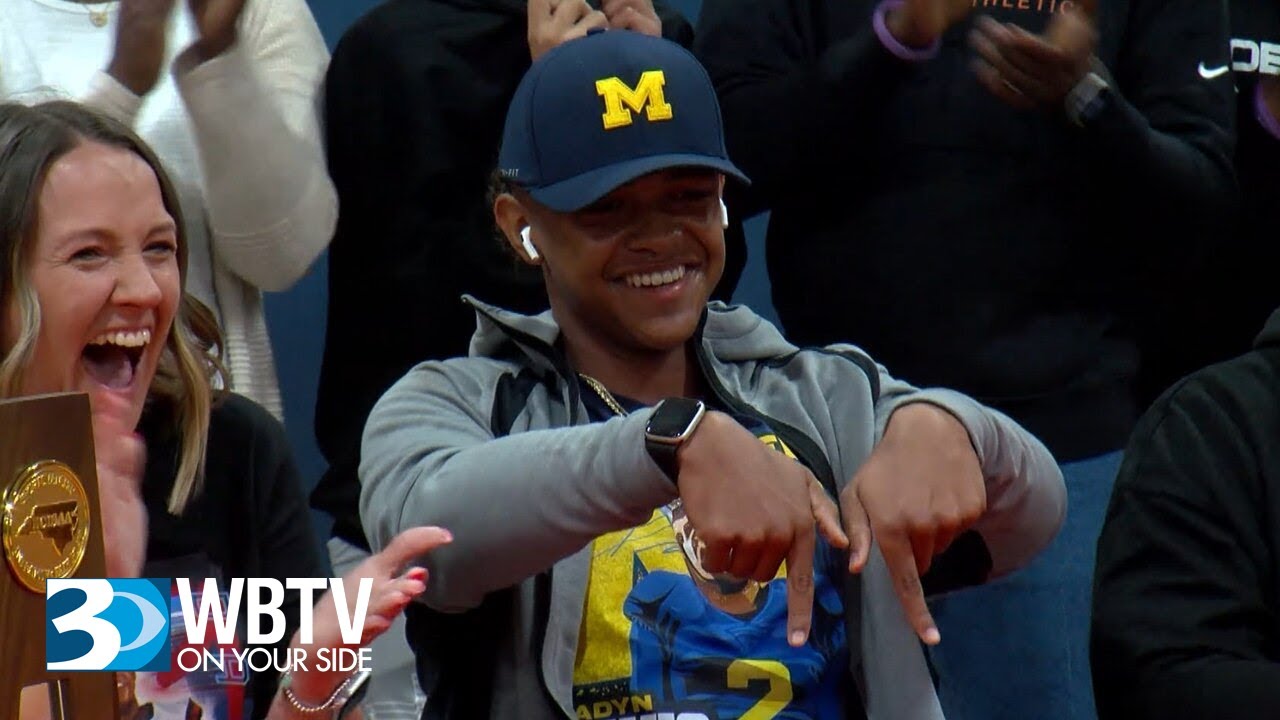 Providence Day QB, Top Prospect Jadyn Davis Commits To Michigan - YouTube