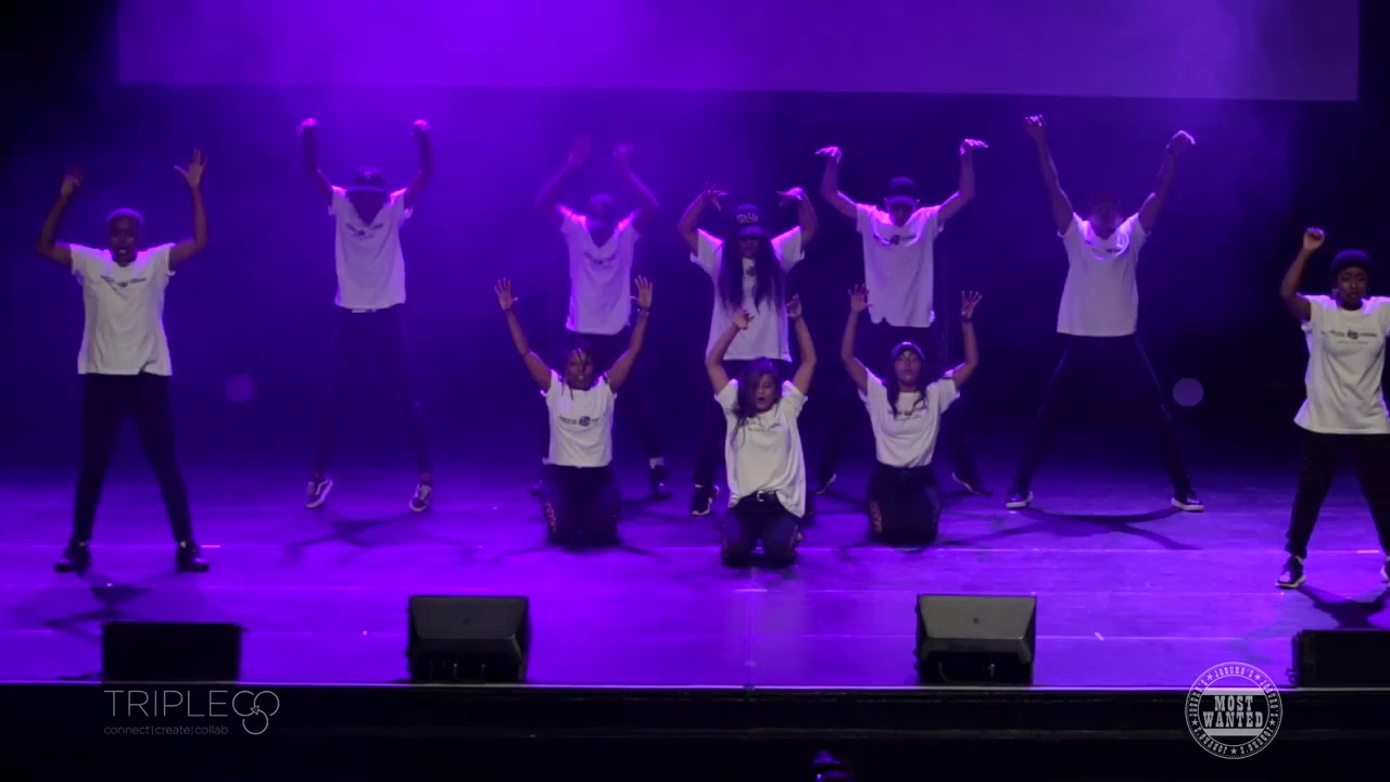 Freeze Frame Dance Crew - Most Wanted Showcase 2018 - YouTube
