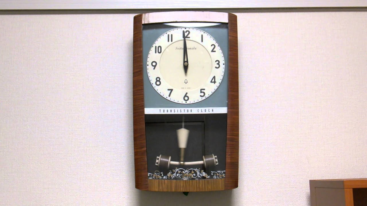 Seiko Sonola ('60s Transistor clock) strike a time signal - YouTube