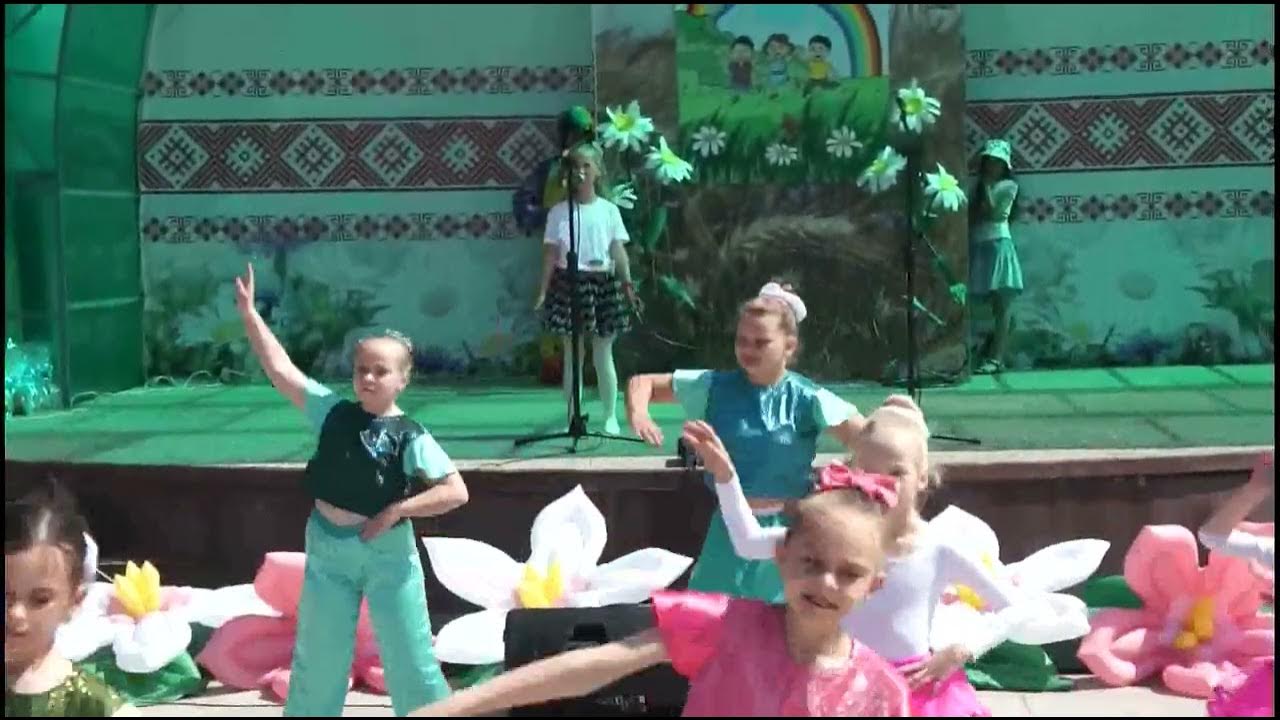 Здравствуй мир, здравствуй друг! - YouTube