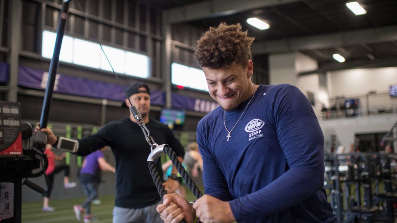 The Coaching and Development of Patrick Mahomes (with Bobby Stroupe ...