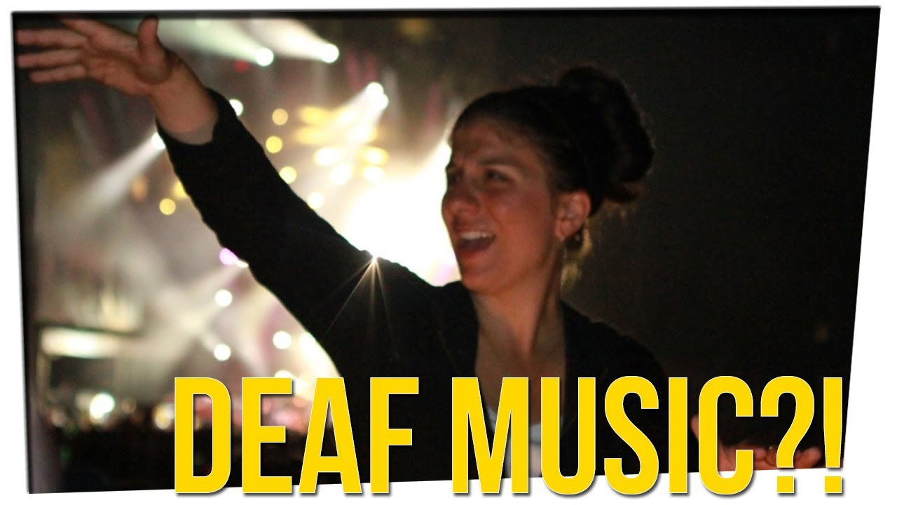 Sign Language Interpreter Goes Crazy at Snoop Dogg Show! ft. Anthony ...