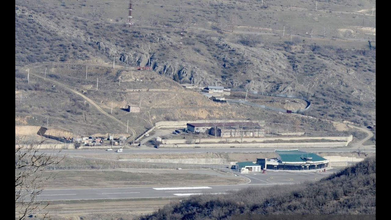 Qafan aeroportundan Azərbaycan və Ermənistan müştərək istifadə ...
