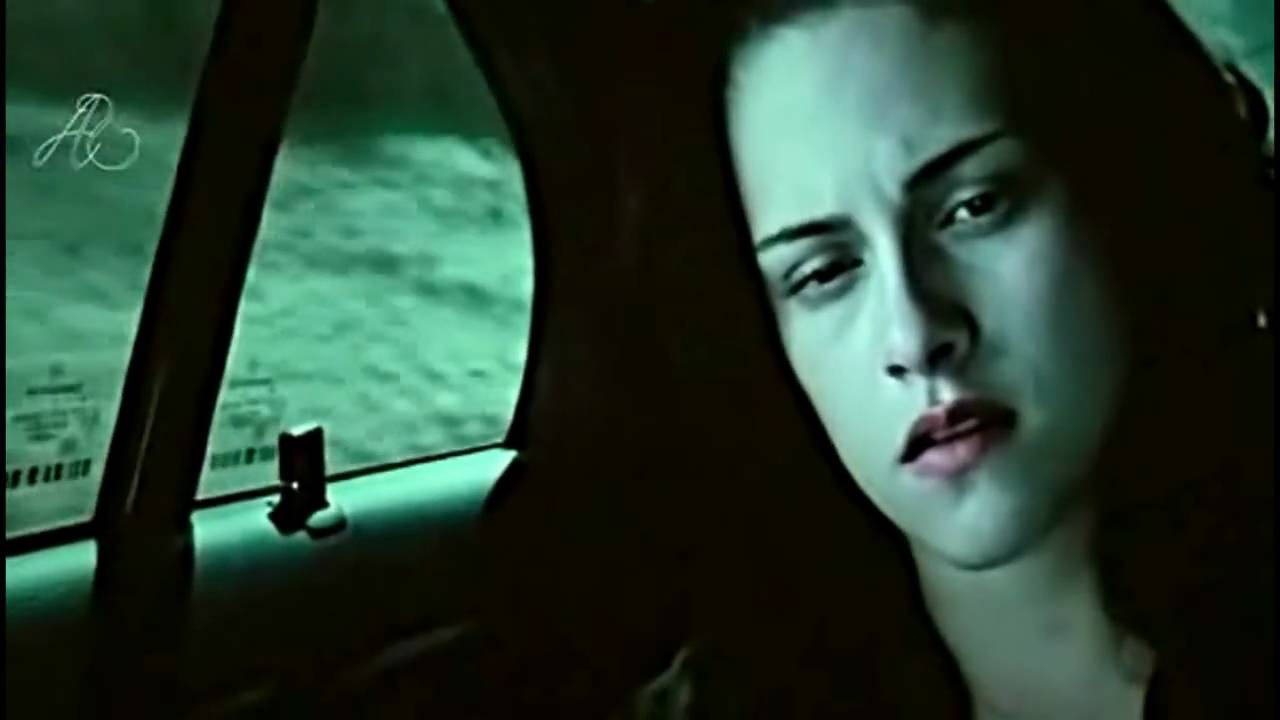 Bella & Edward :: Cry - YouTube