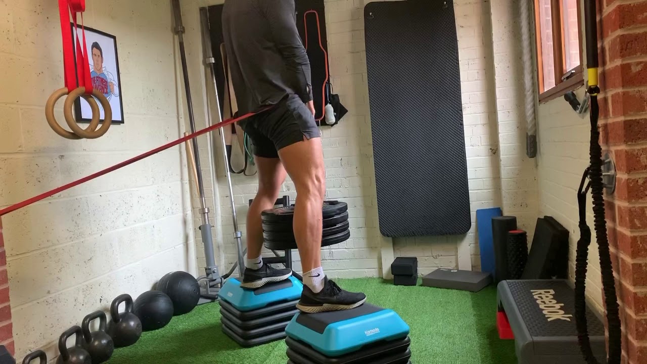 Straddle Lift with Band - YouTube