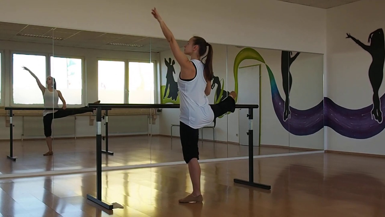 BALLET BARRE - Beginner - YouTube
