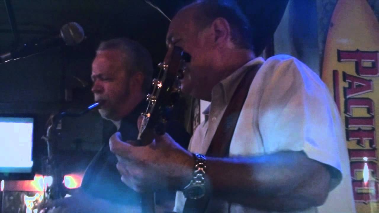 Johnny and Dan - Double Trouble - Live Concert Footage - YouTube