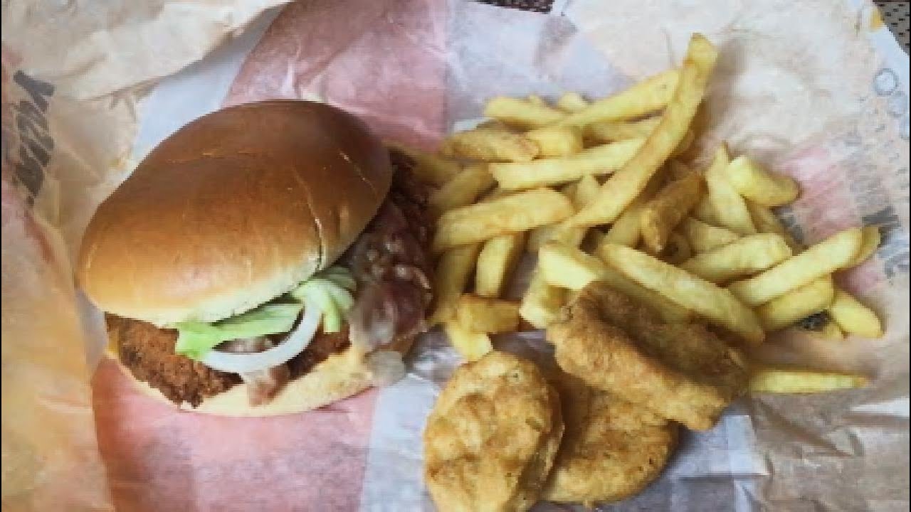 Burger King | The Cheesy Bacon Lovers Chicken Meal - YouTube