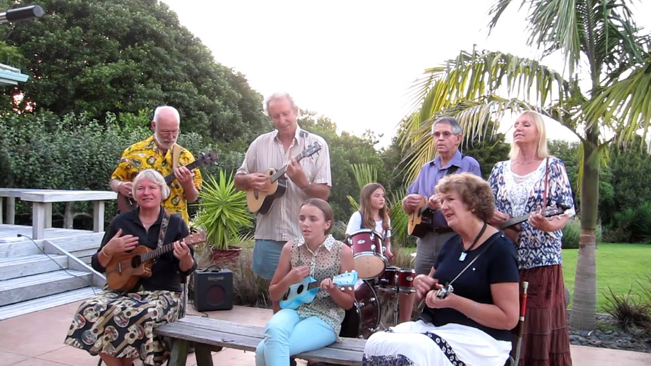 Katikati Allstarz playing Kevin Fogarty's Katikati song - YouTube