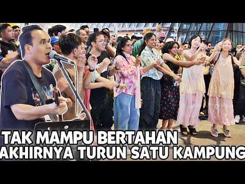 Bob Buat Pelancong India Tak senang Duduk | Baru Nak Balik tak jadi Sebab Bob main Lagu Hindustan\
