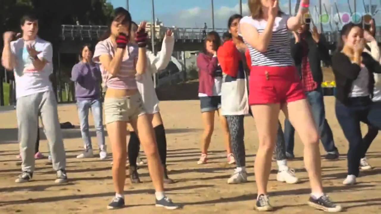 Ultimate K-Pop Flash Mob - hellokpop TV (Episode 5) - YouTube