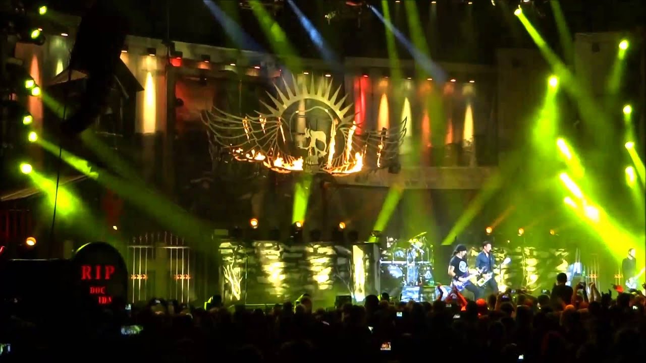 Volbeat - Caroline Leaving - Berlin O2-World Deutschlandtour 2013 - YouTube