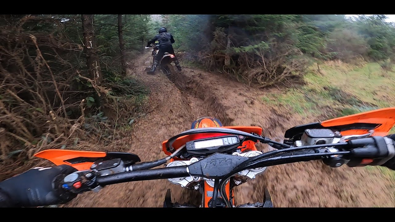 Enduro, Wet Winter Trails! - YouTube