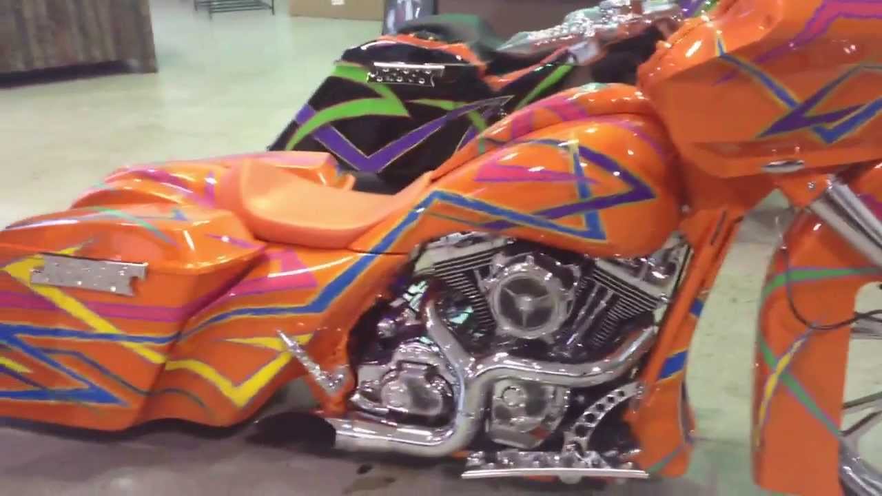 Bagger roadglide Harley air ride and system - YouTube