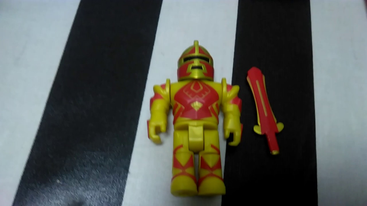 unbox the roblox toy (Redcliff Elite Commander) - YouTube