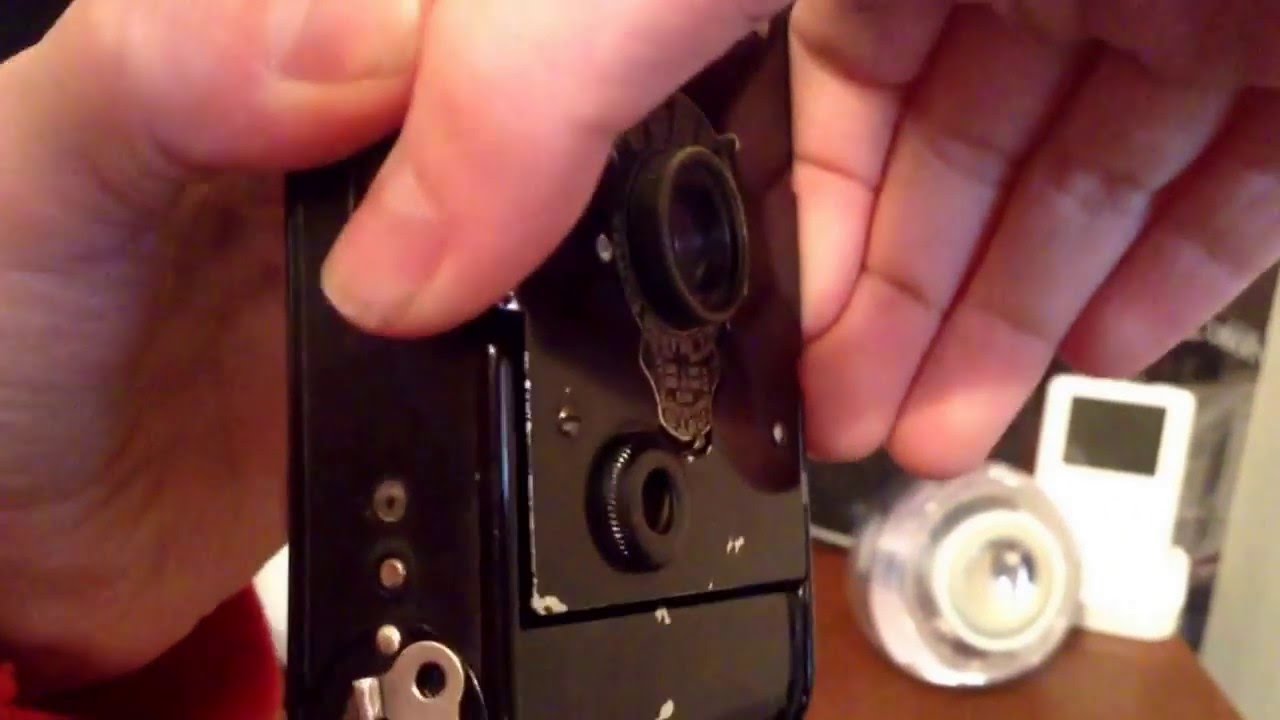 Antique 1913 folding kodak vest pocket camera showcase! - YouTube