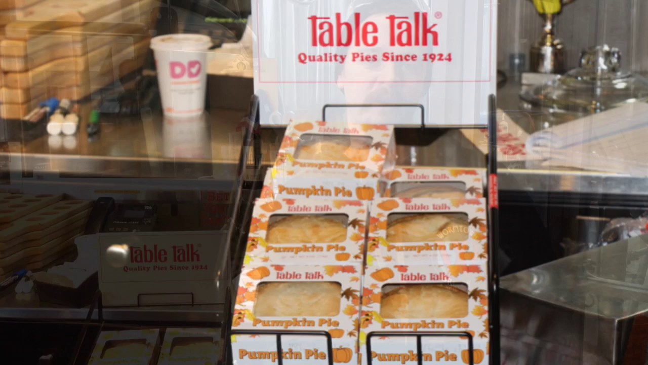 Wormtown Brewery's Table Talk Pumpkin Pie Ale - YouTube