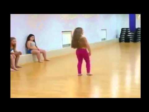 amazing baby belly dancer