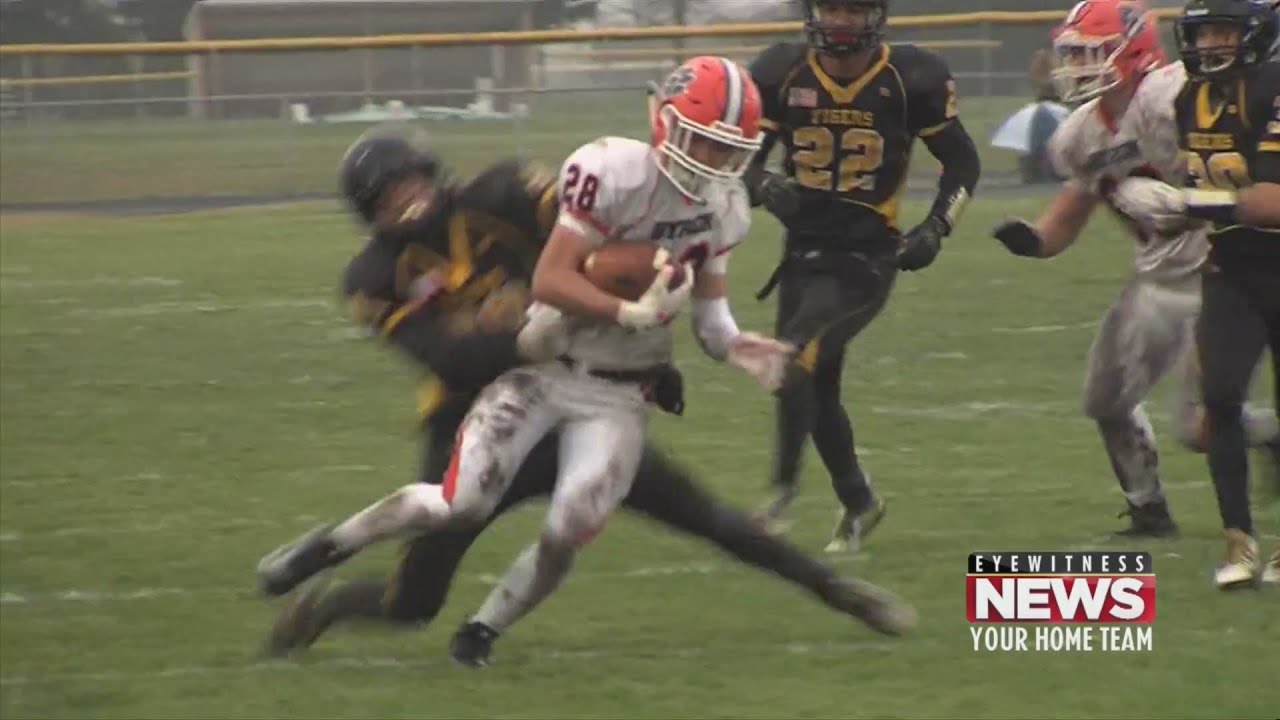 Byron football returns to state for the first time since 1999 - YouTube