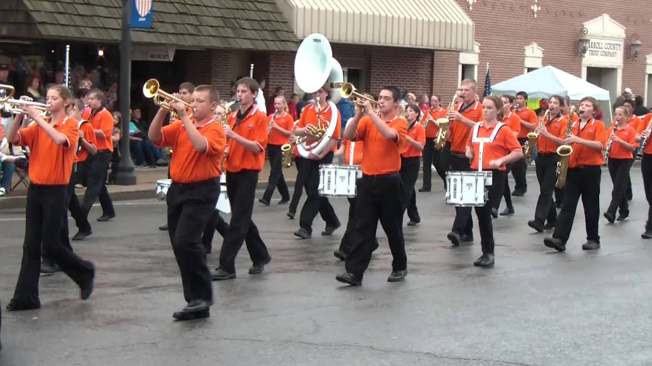 Oak Grove Middle School 8th Grade parade - YouTube