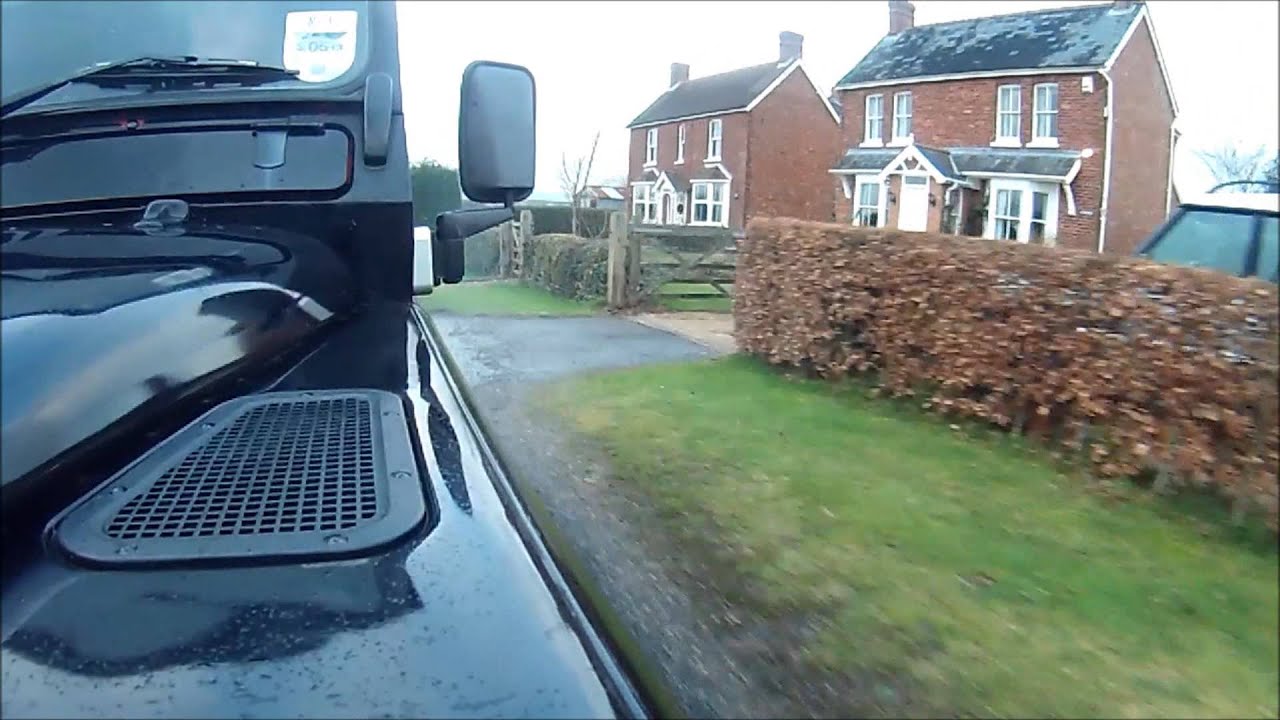 Drift HD on Land Rover Defender 90 - YouTube