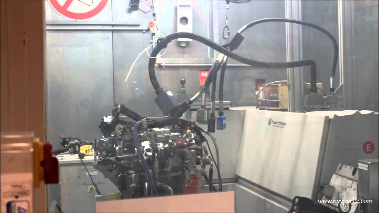 Ford 1.0l EcoBoost - first start (HOT TEST at the Factory in Cologne ...