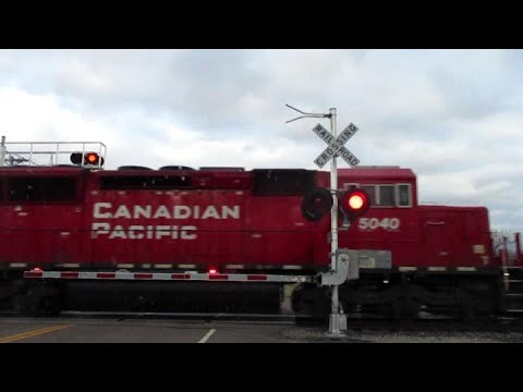 CP 5040 South Soo Northfield CP H37 Filmed South Of Farmington MN Awesome Horn (4-18-2022) - YouTube