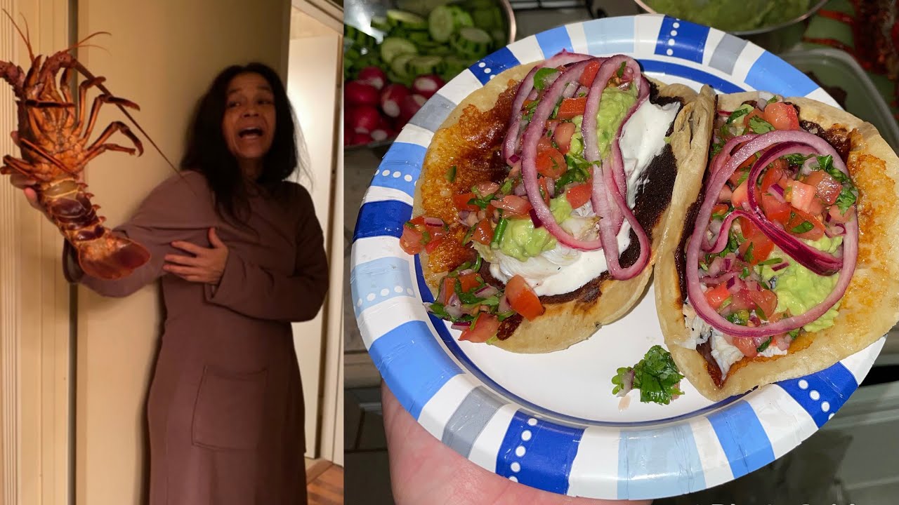 Lobster Catch and Cook With Shark Encounter - YouTube