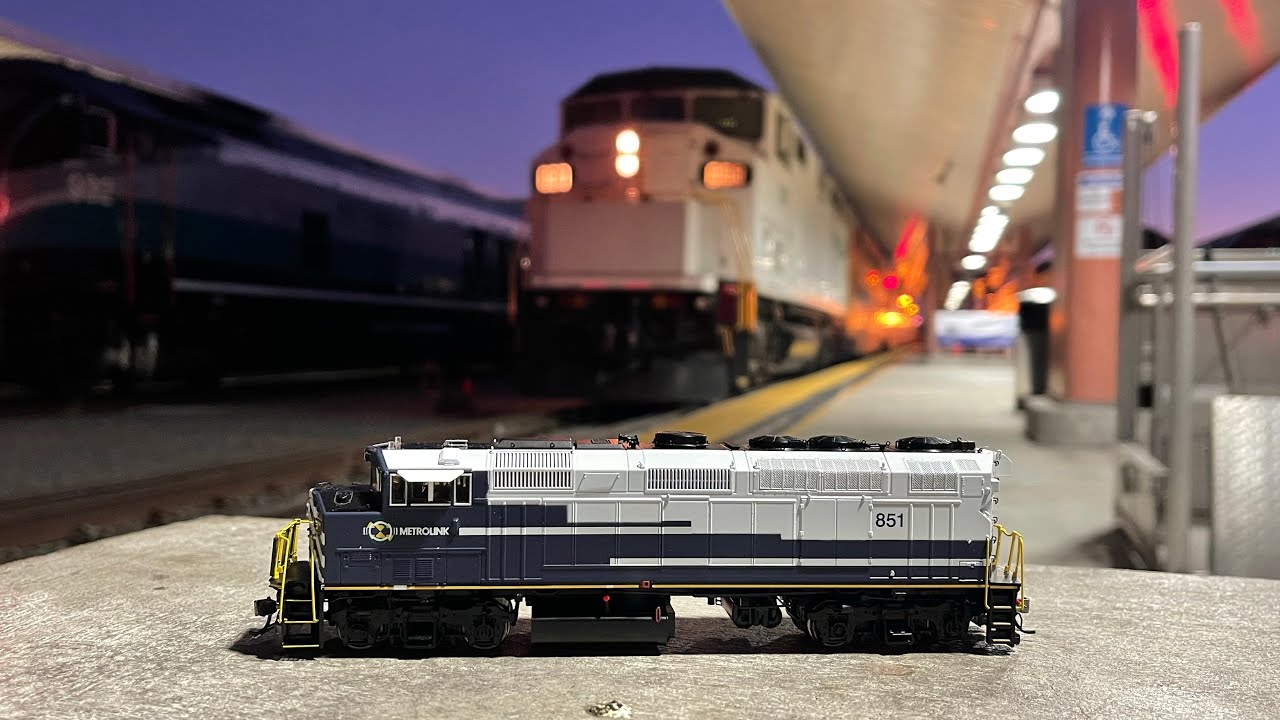 (30 Years) Metrolink - M334 at LA Union Station - 10/26/2022 - YouTube