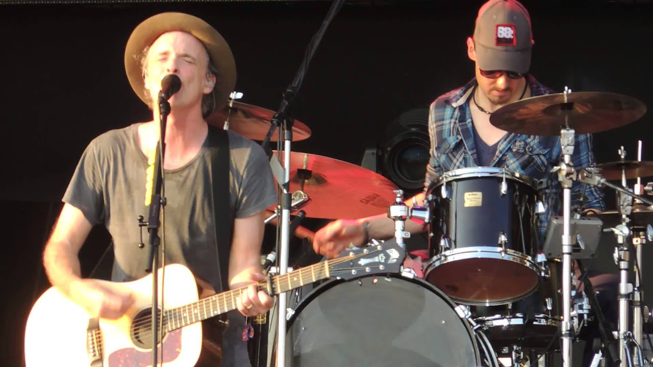 Travis - Closer (Planeta Terra 2013, Campo de Marte, 09.nov) - YouTube