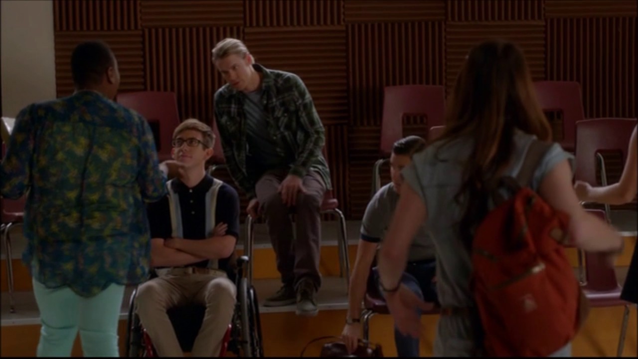 Glee - Tina, Sam and Blaine talk about their senior year 5x10 - YouTube
