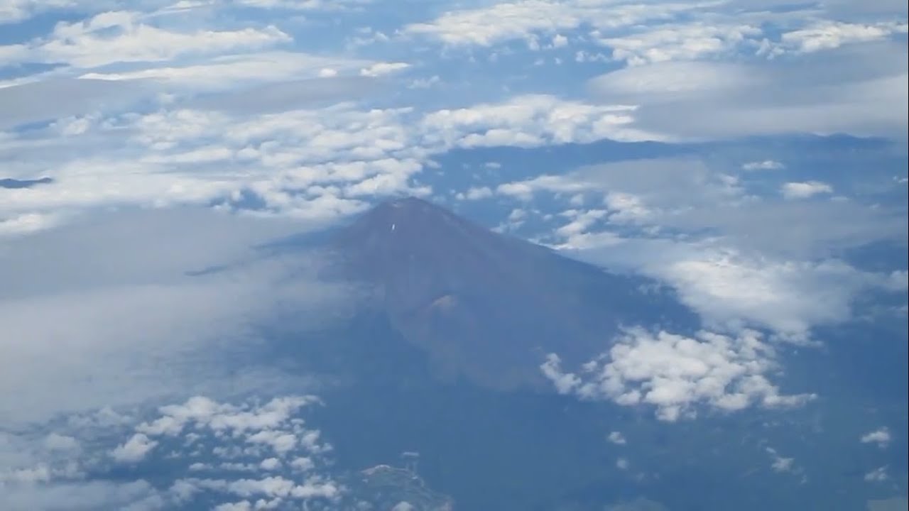 Mt.Fuji from the air - YouTube