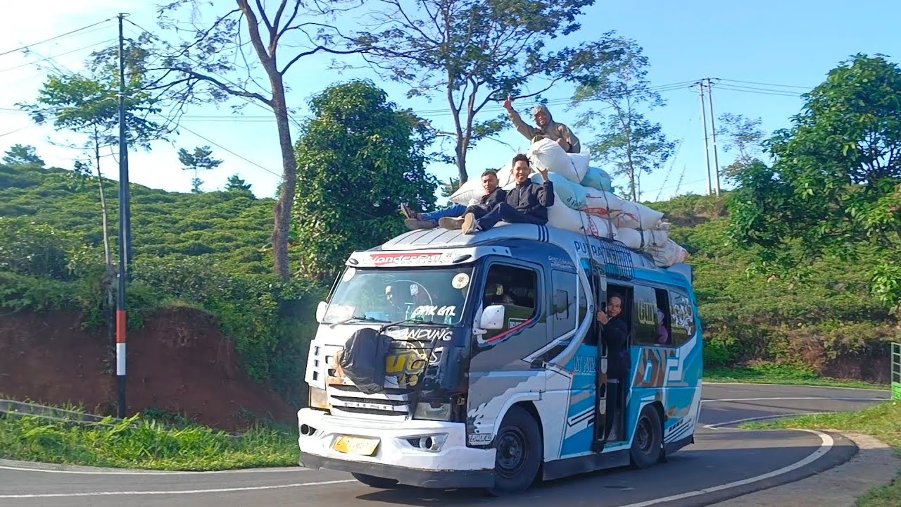 Menegangkan Elf Garut Selatan Full Penumpang Oleng Disisi Jurang ...