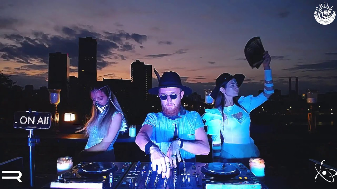 Dj Chill - Neverending Spring - YouTube