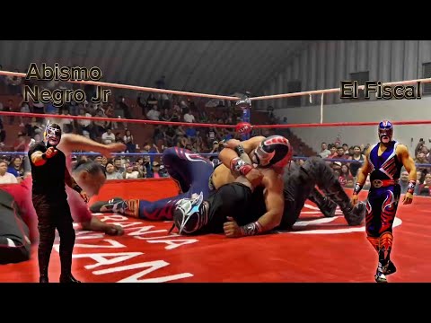 El Fiscal Vs Abismo Negro Jr en Piedras Negras Coahuila 2025 LLPN - YouTube