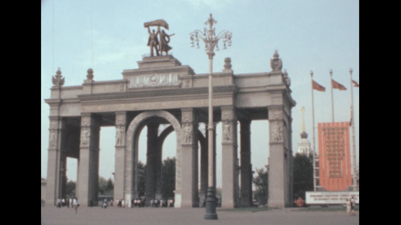 Moscow 1984 archive footage - YouTube