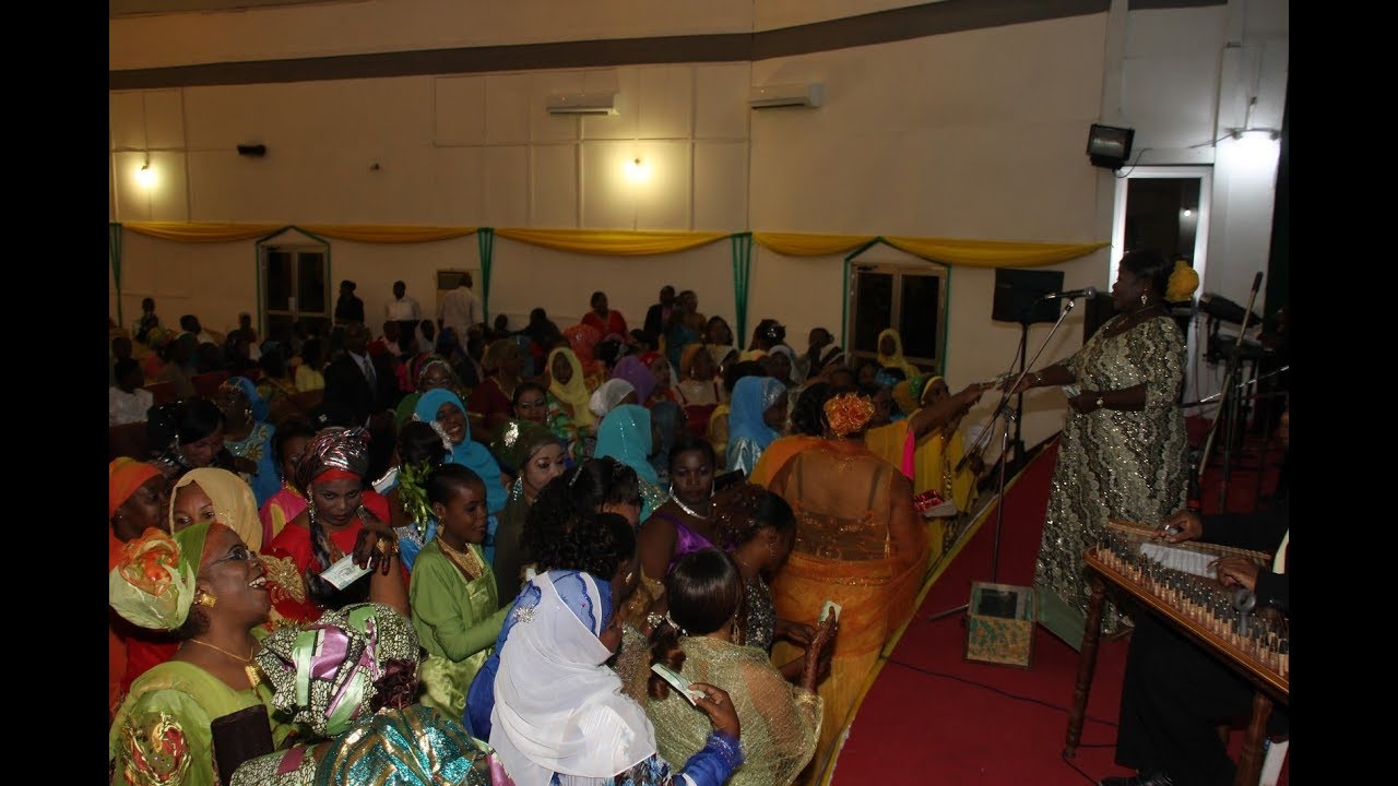 UMEWASHUKA - FATMA ISSA - YouTube