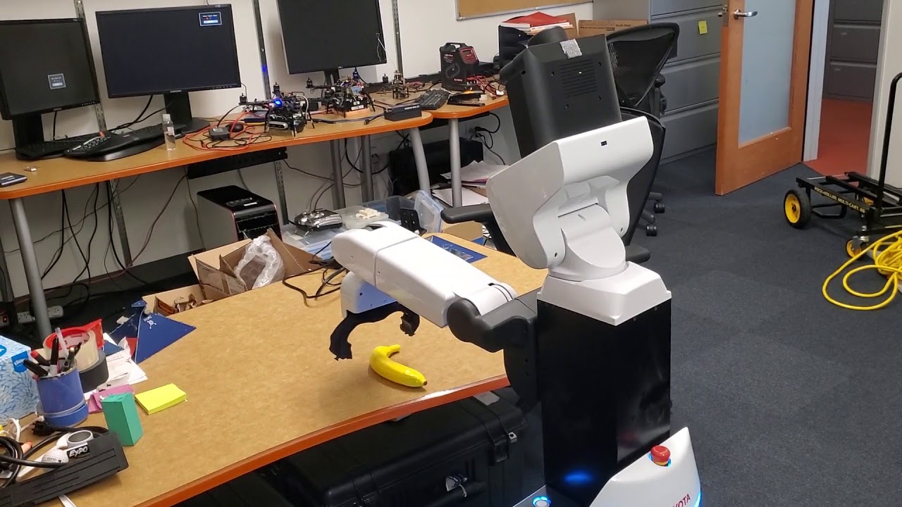 Task and Motion Planning with Toyota HSR (Real-World Scenario 1) - YouTube